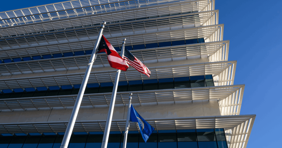 Wight & Company | Transforming Federal Buildings: Net-Zero Emissions…